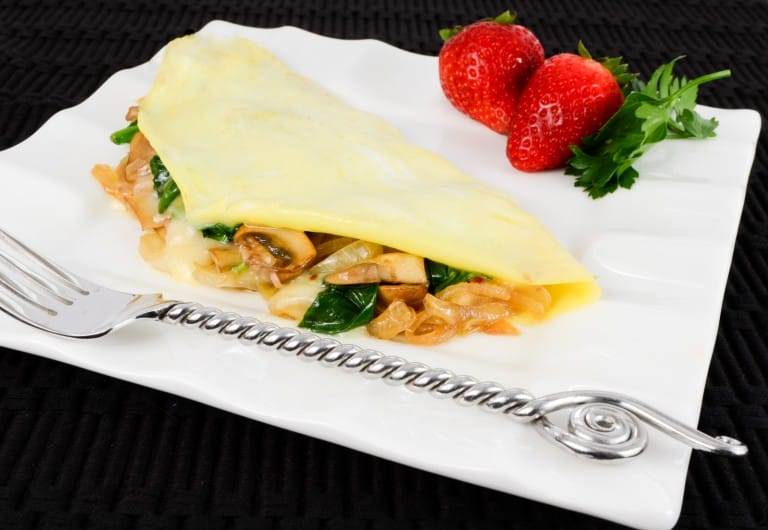 Thin Omelet with Caramelized Onions, Sautéed Mushrooms, Ham, Spinach ...